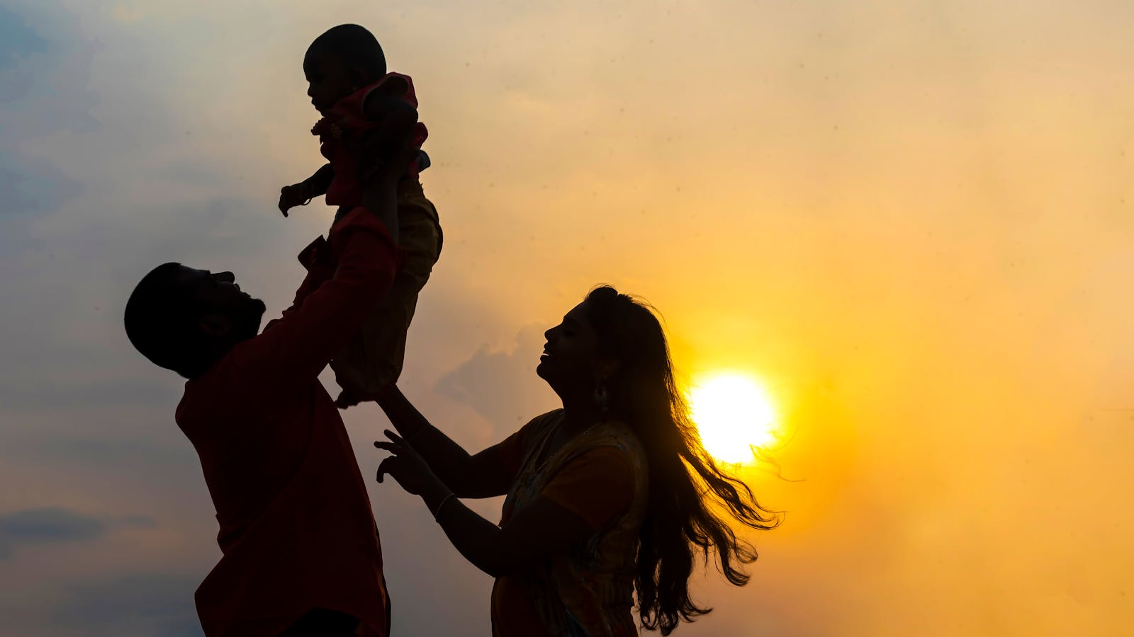 The 5-Year and 10-Year Family Visa Routes to Settlement, Explained ...